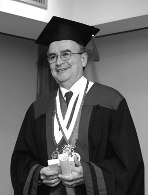 El Ucabista en línea » Blog Archive » Alfredo Rivas Lairet recibe ...